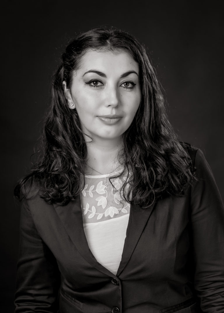 Ervina Sadiku – Trialys